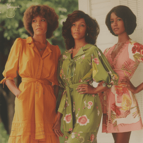 70s Outfits for Women: Embracing Retro Chic - Vintage Lifestyle